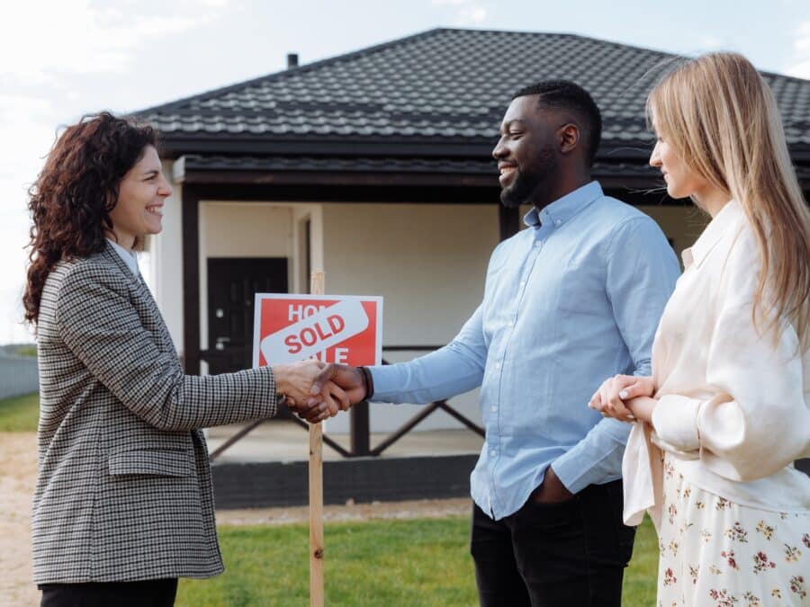 5 Key Home Buying Trends to Watch in 2024 – MiLEND